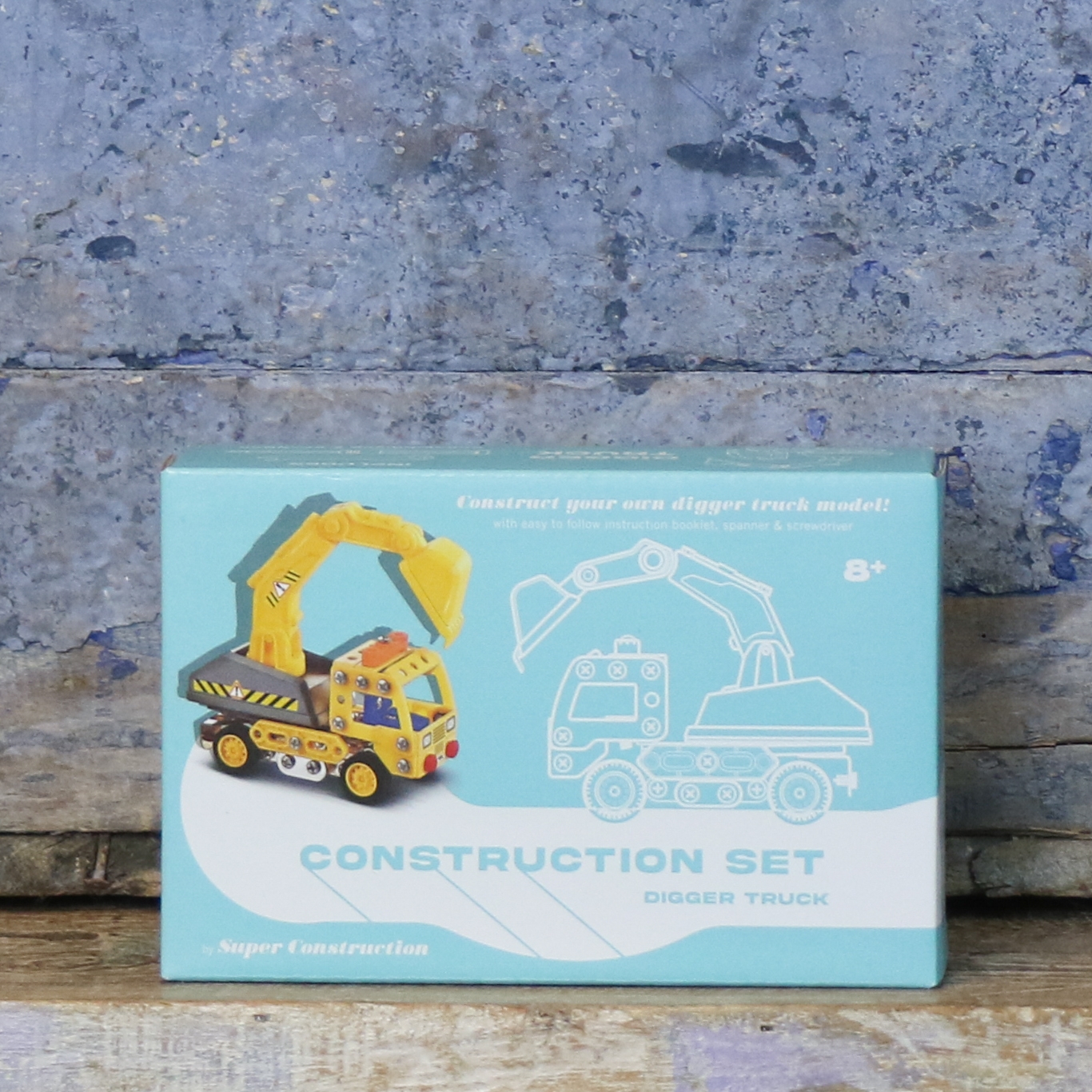 Construction Kit Digger Truck - Beetham Nurseries